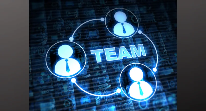 TLK100 - Connecting teams